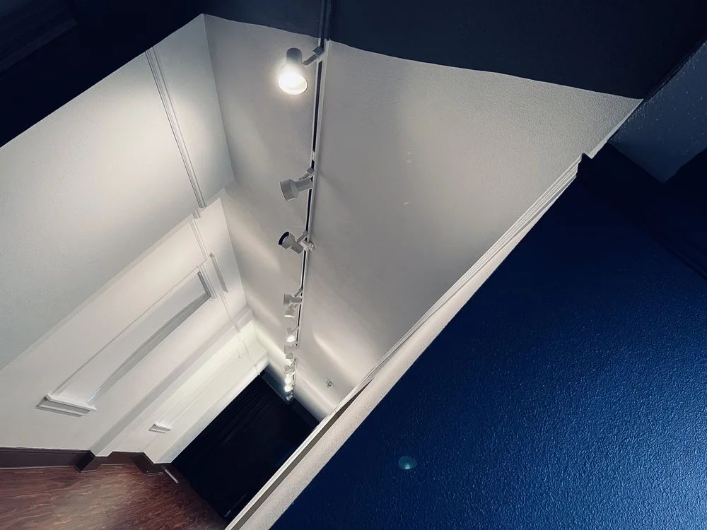 General 5 — ALBERTA HOUSE