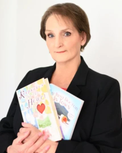 About — Amelia Townsend - Author