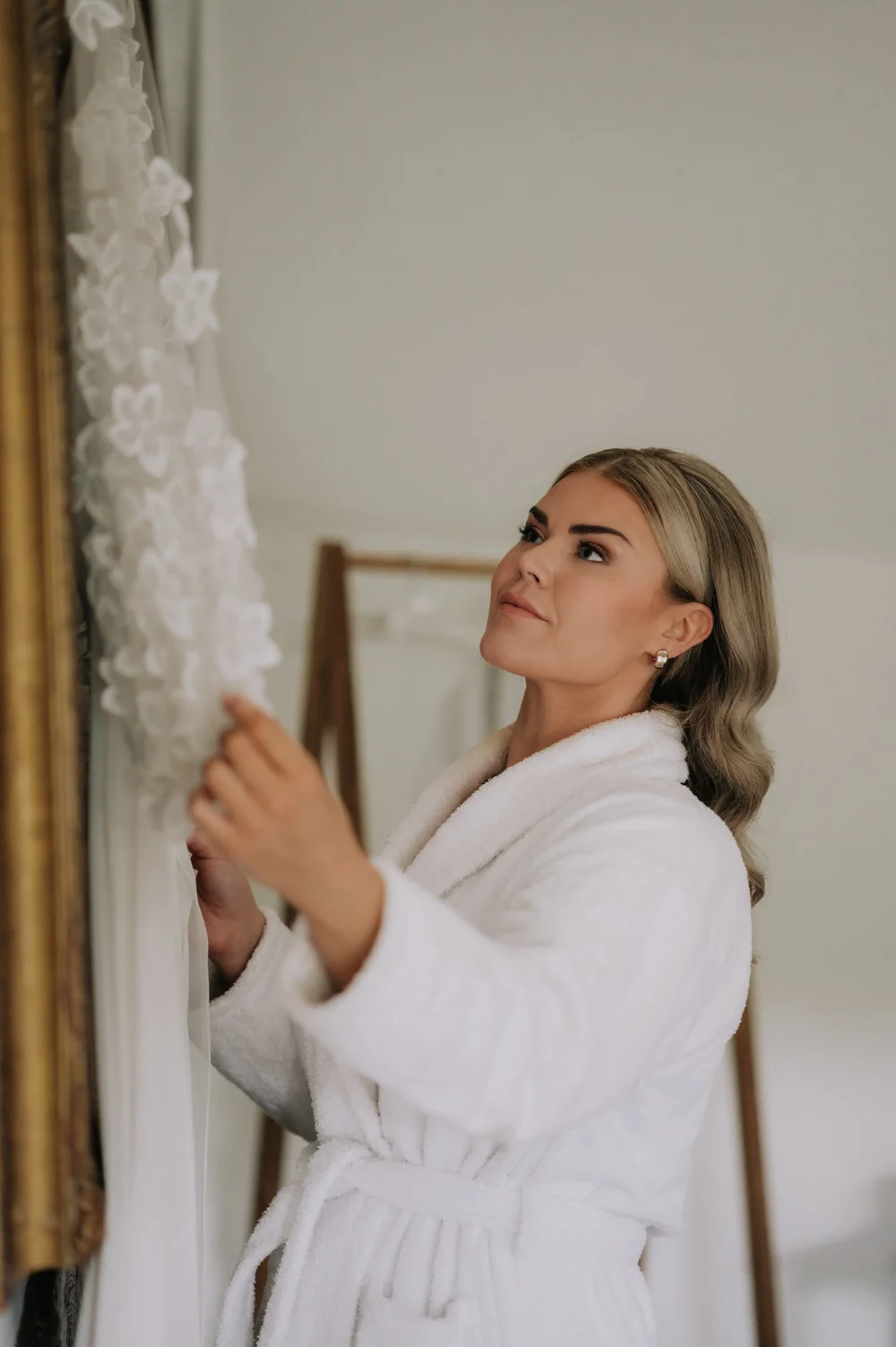 Award Winning Wedding Hair & Make Up Artist