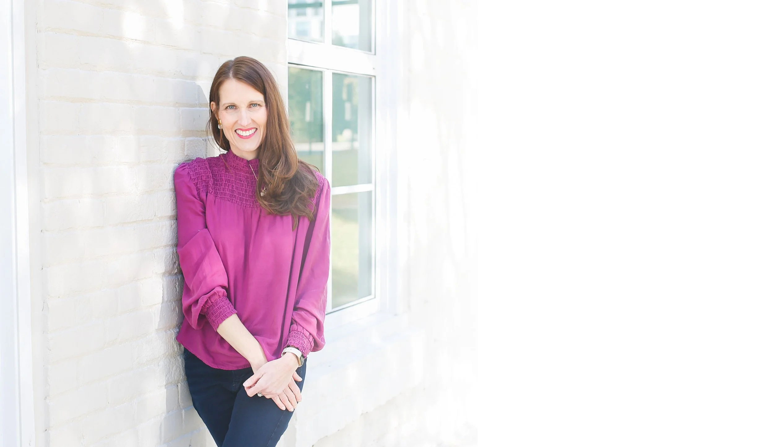 Laura Zug | Build Your Community Today