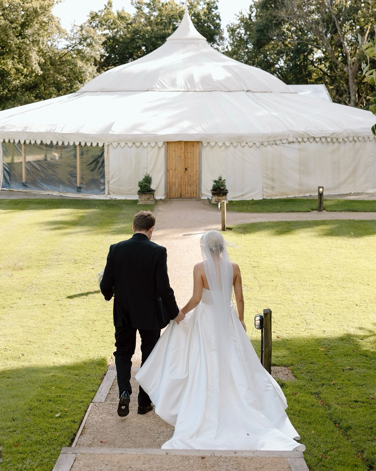 Helen Rowe Weddings