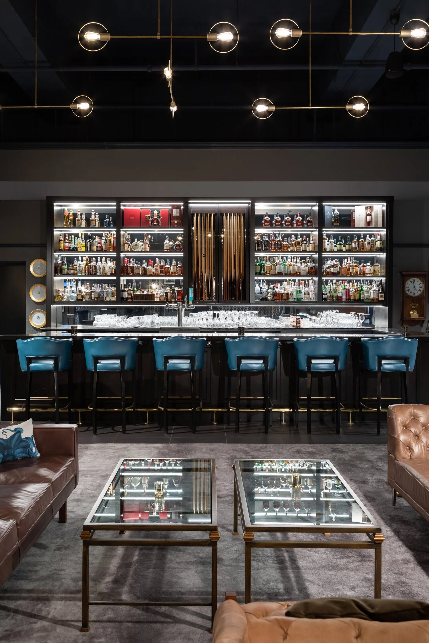 Members’ Lounge — KurtzDesign | Vancouver Interior Design Firm