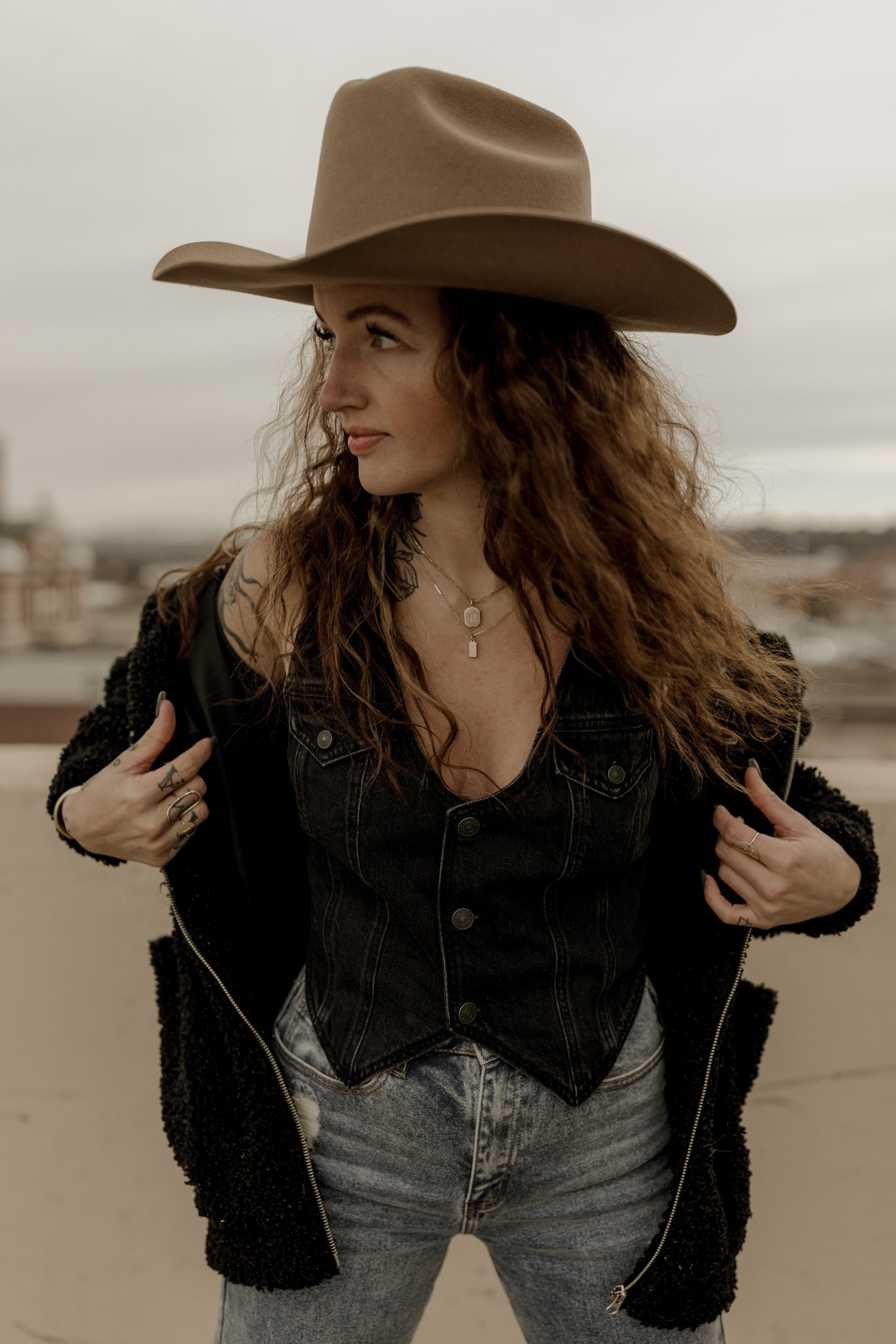 SLIGHTLY GREYY PHOTO