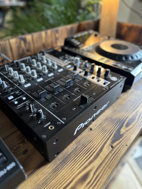 Book Your Table — Fête