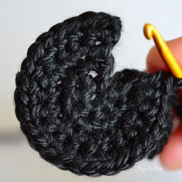 Super Mario Chain Chomp Keychain Crochet Pattern — Pops de Milk - Fun ...