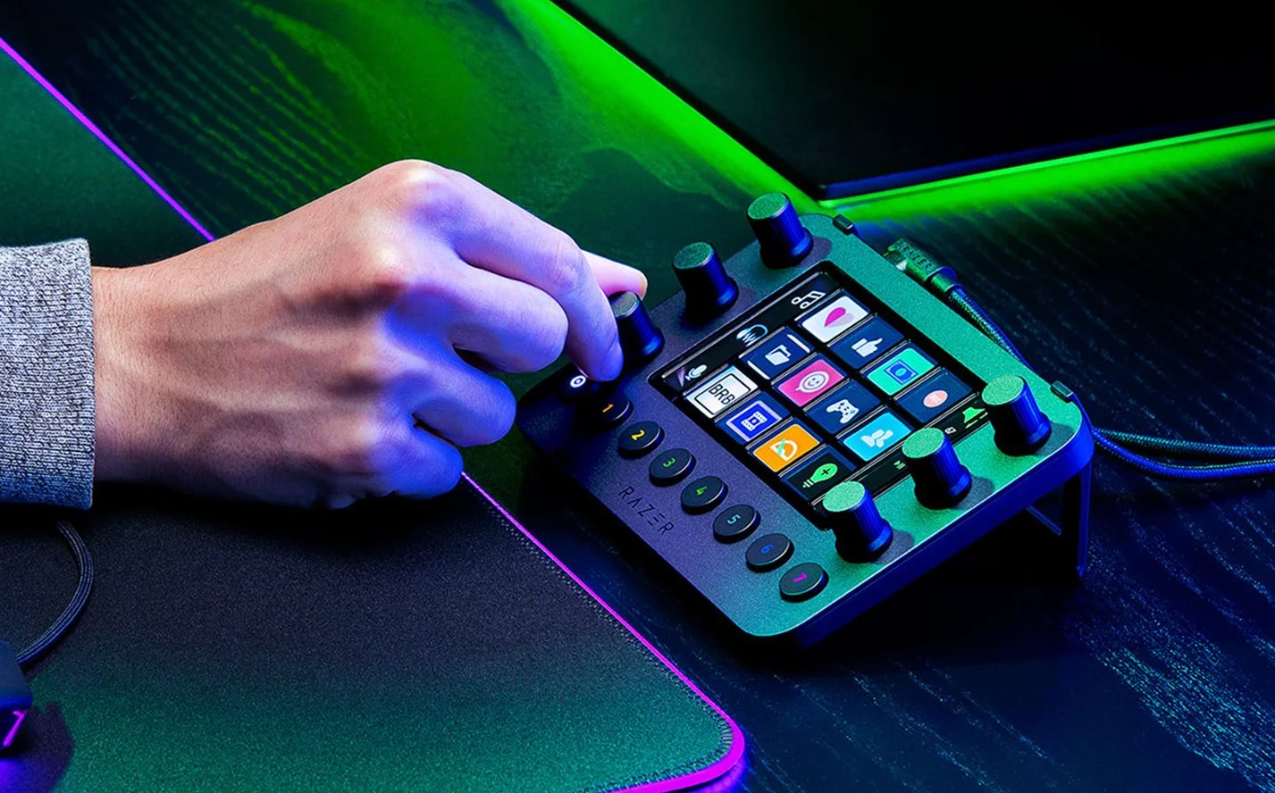 razer: stream gaming controller — camden lee foley