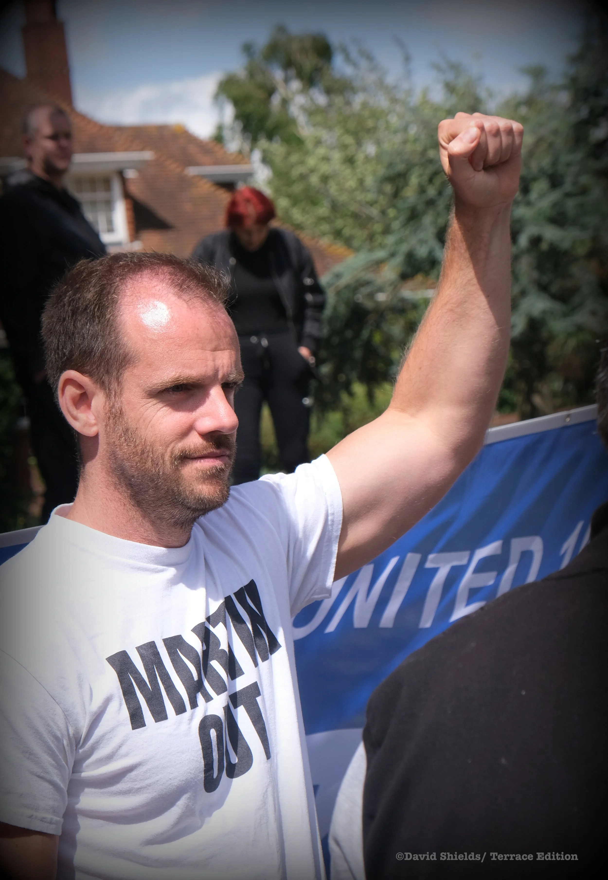 Last Resort: Martin Out protest at Southend Chairman's mansion ...