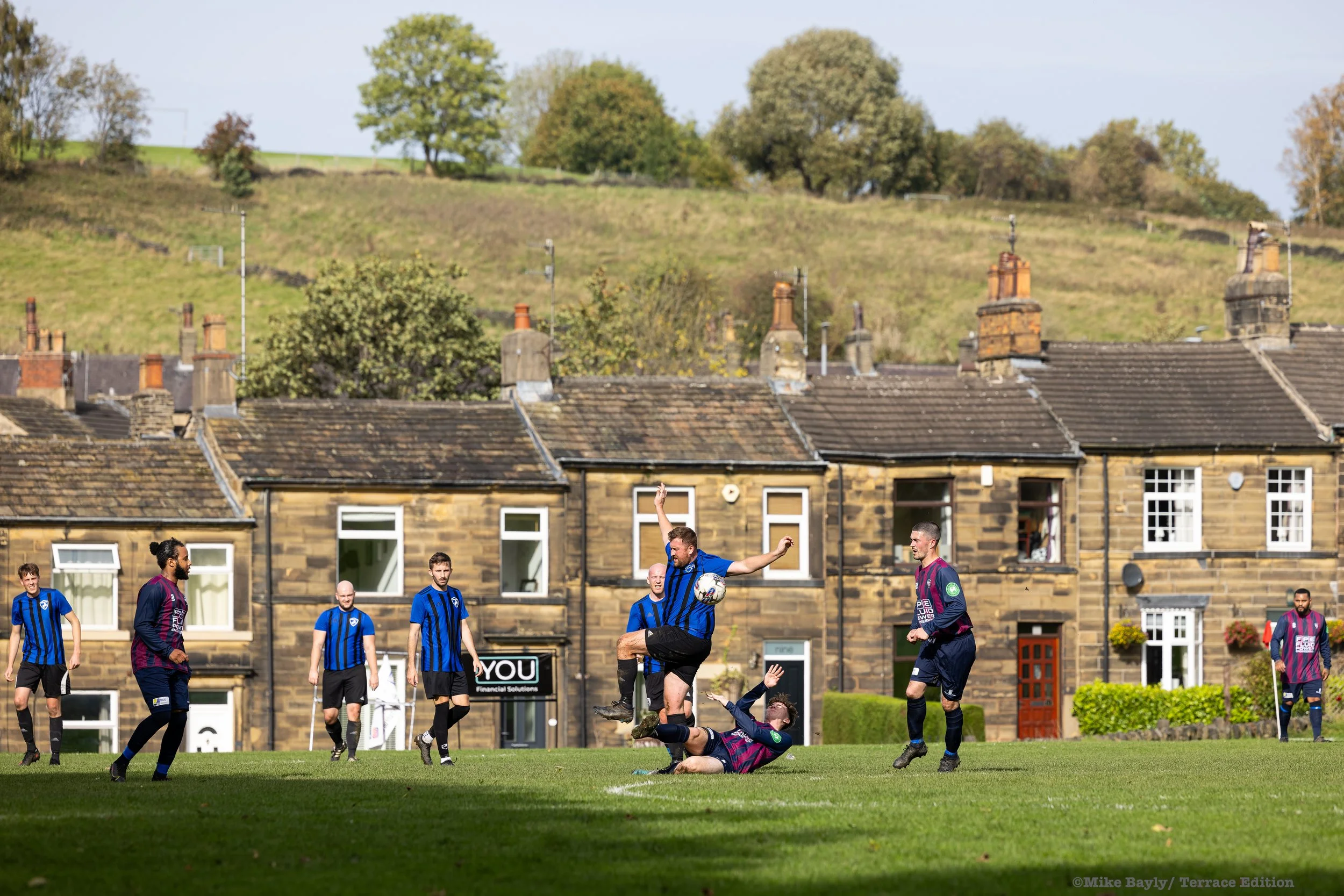 Over the brow: The community game at Berry Brow — Terrace Edition