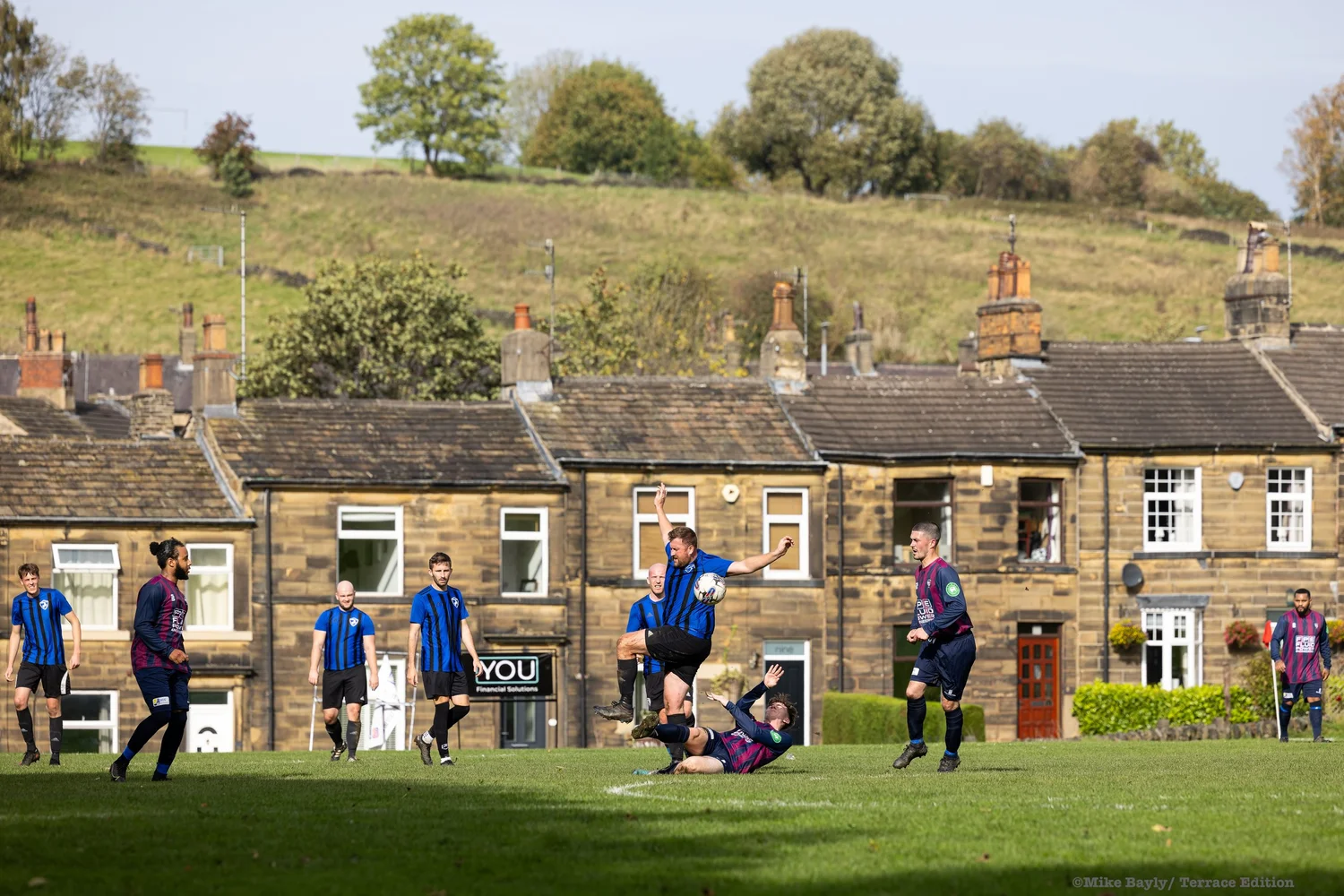 Over the brow: The community game at Berry Brow — Terrace Edition