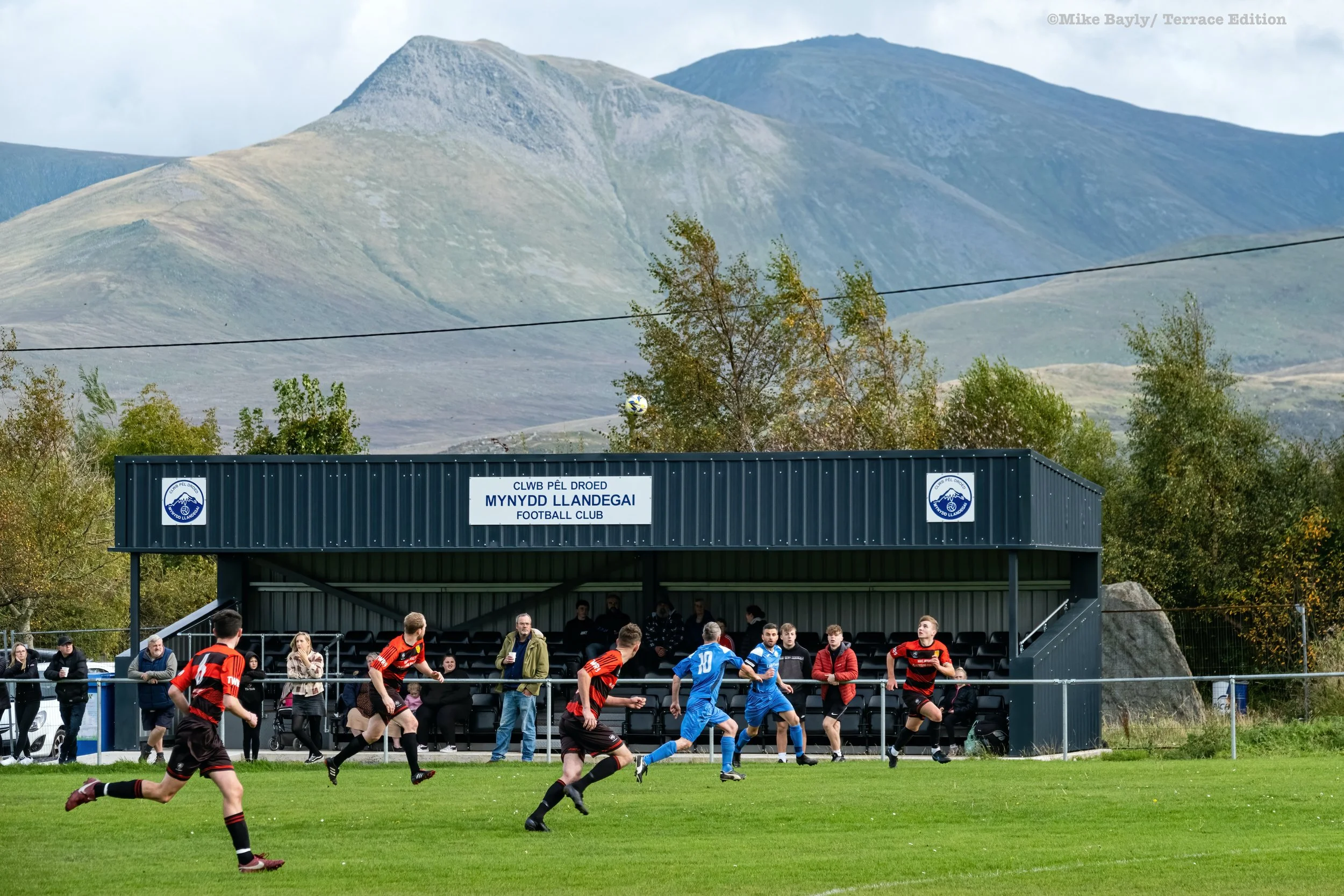North Wales Football: A varied landscape — Terrace Edition