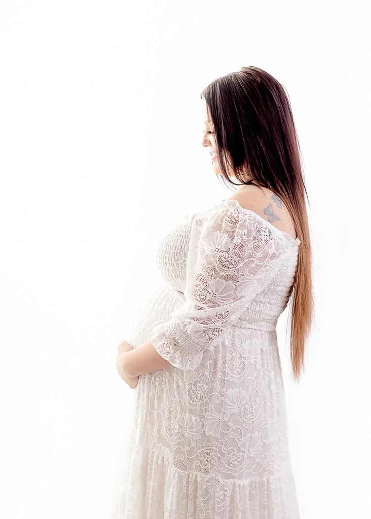 St. Louis Maternity Photographer | Laura Stansberry