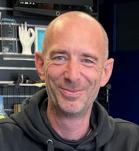 Meet Our Staff — Diveworld