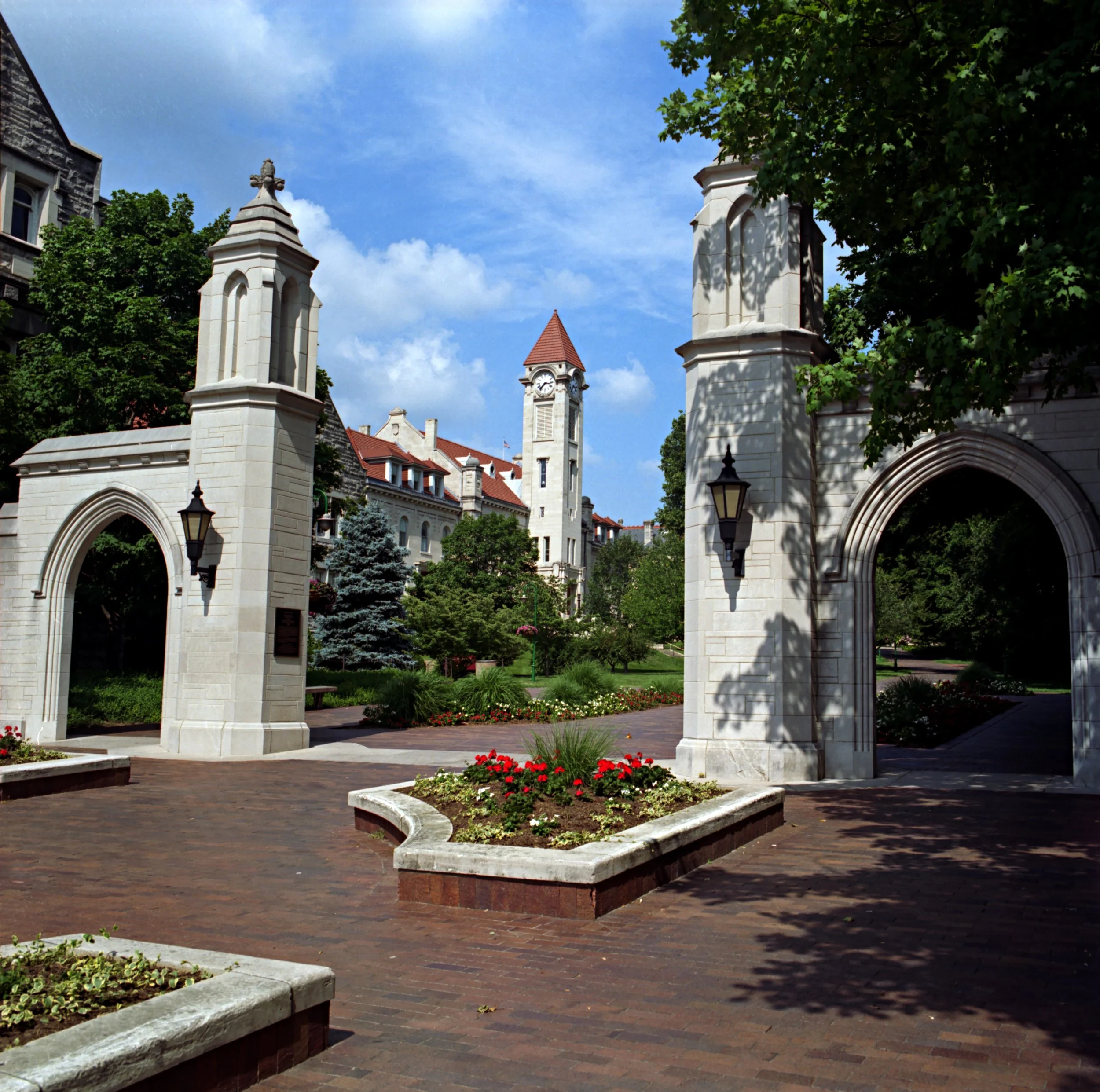 Samplegates — Weddle Bros.