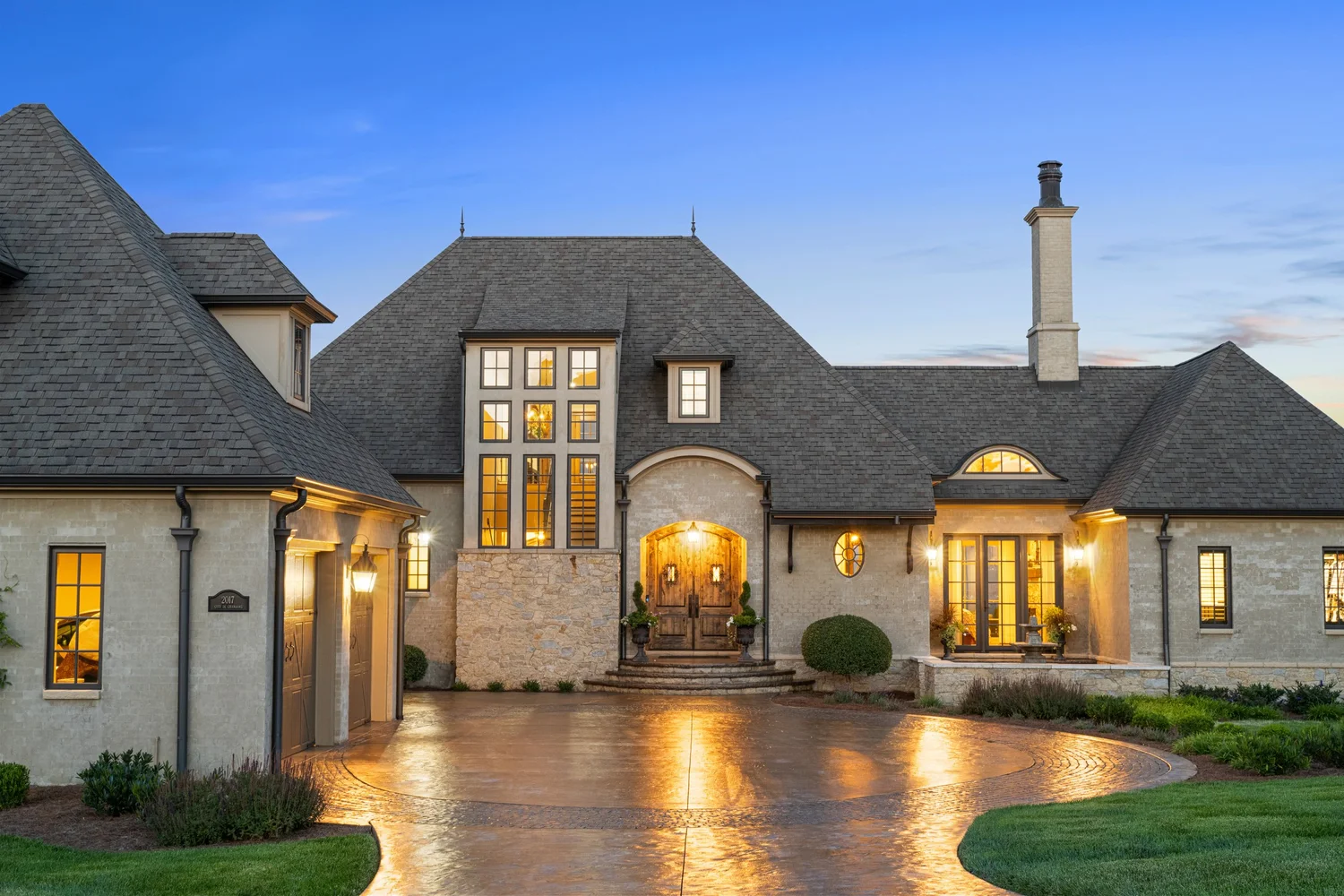 Chambord Chateau - luxury rental estate - Floyds Knobs, Indiana ...