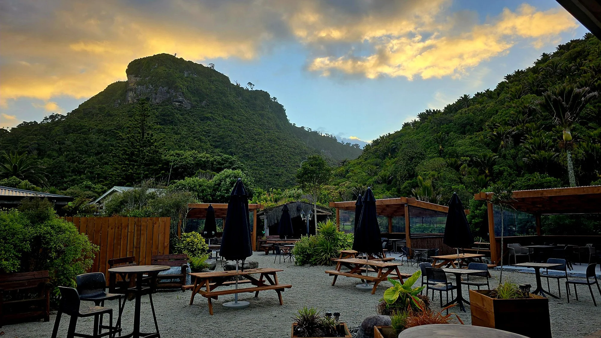 Punakaiki Rocks Garden Bar Menu — Punakaiki Rocks Hotel & Garden Bar