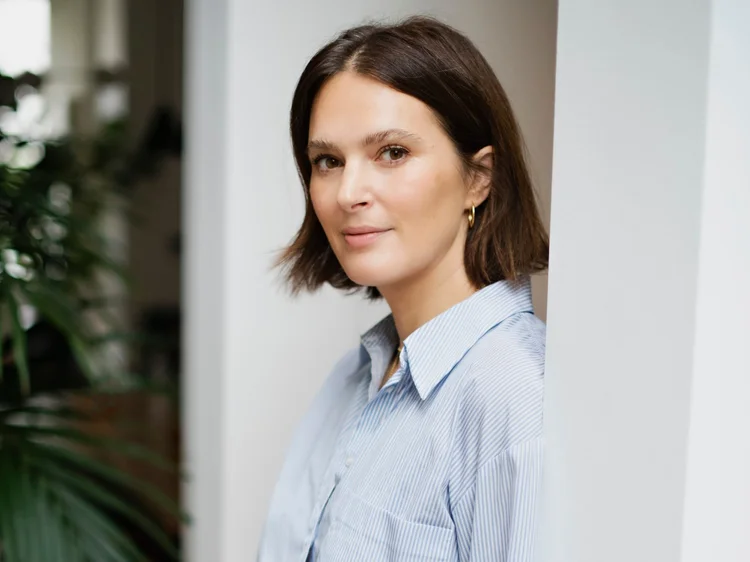 Contact Elizabeth Day - Author, Broadcaster, Journalist — Elizabeth Day ...