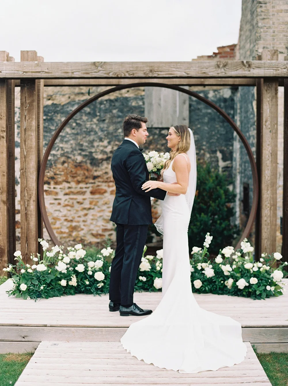 Rachel + Matt Elora Mill — Wildwood