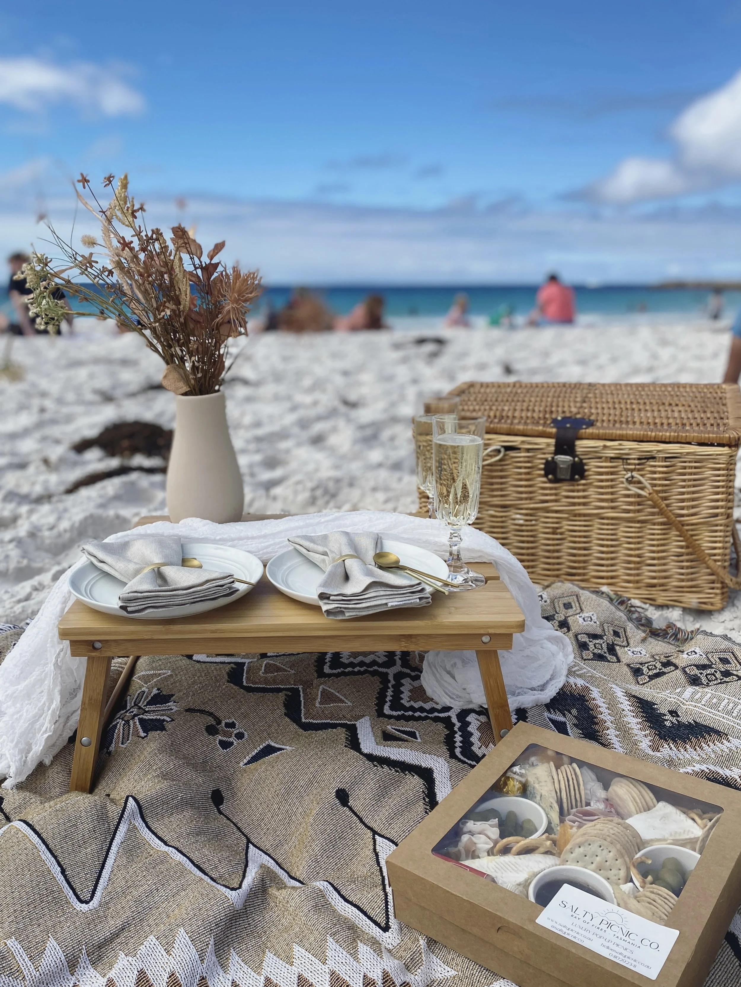 Salty Picnic Co - Pop Up Picnics Bay of Fires Tasmania
