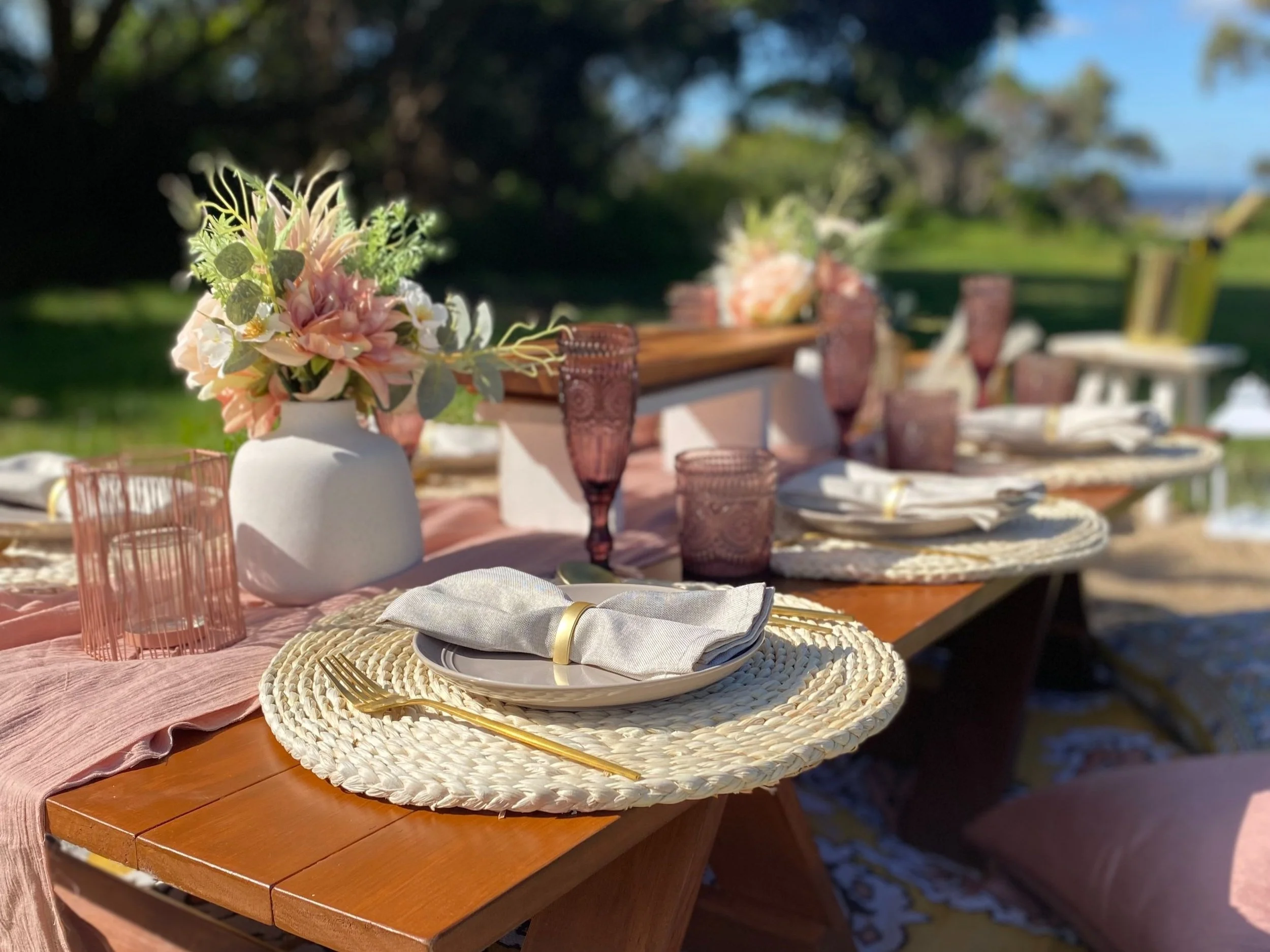 Salty Picnic Co - Pop Up Picnics Bay of Fires Tasmania