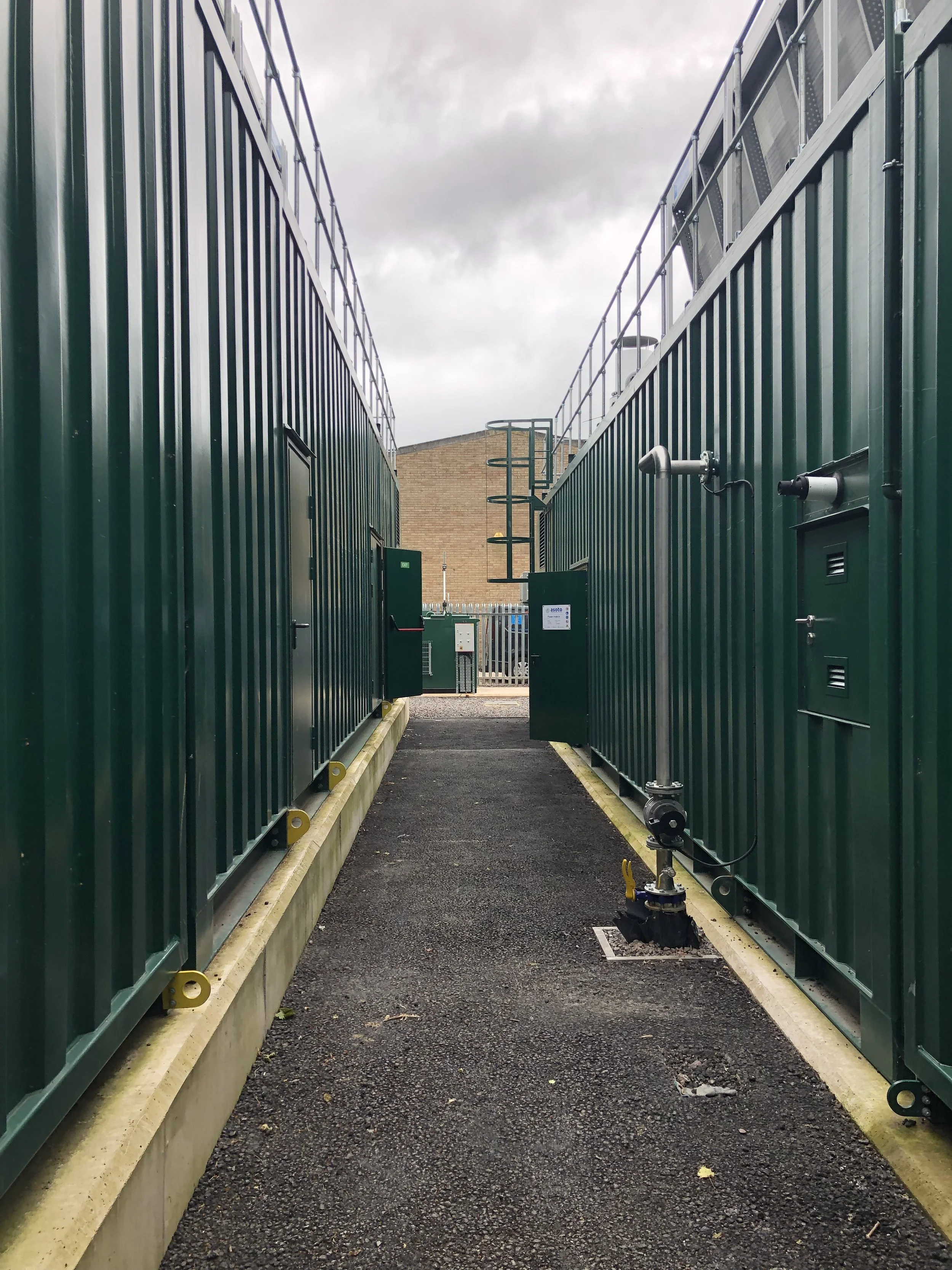 Containerized power generation and cogeneration (CHP) plants — ASOTO