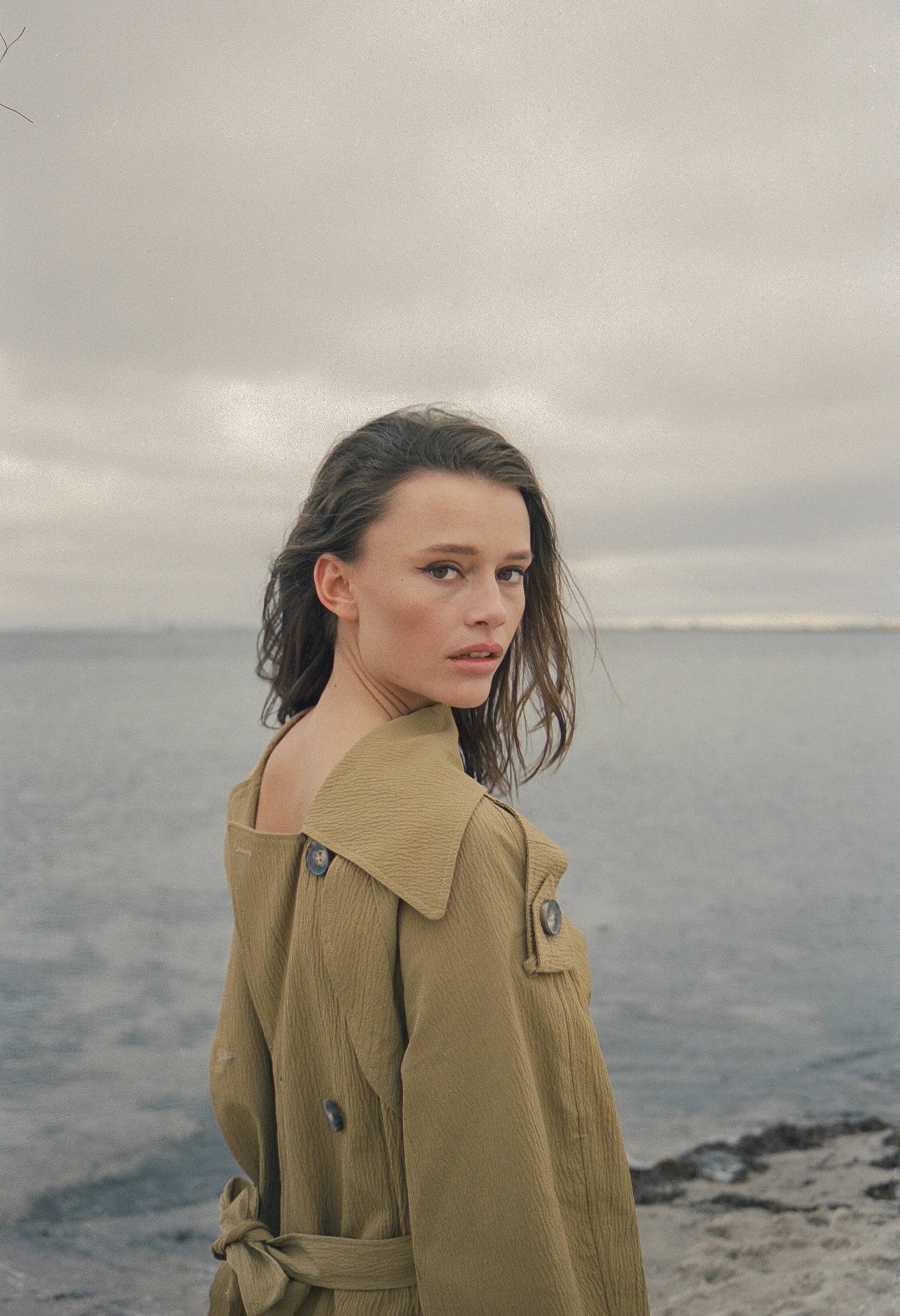 Ella Blach — Therese Riis