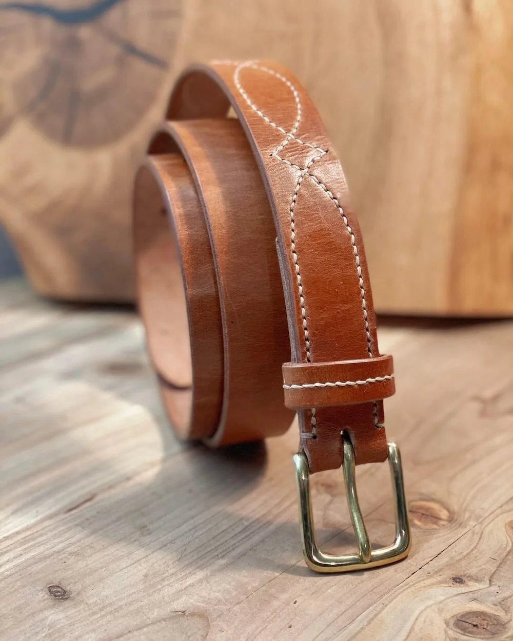 Elegant British Leather Shoulder Bag | Vixen Tor Crossbody Bag for ...