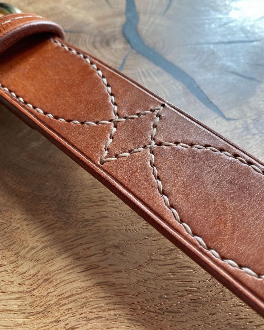 Elegant British Leather Shoulder Bag | Vixen Tor Crossbody Bag for ...