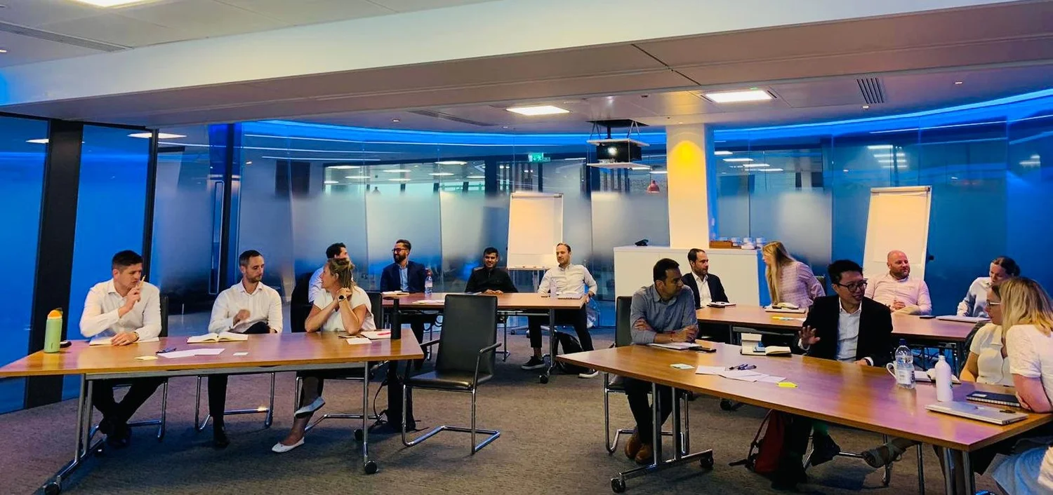 Bitesize management & leadership training courses | Delivered at your ...