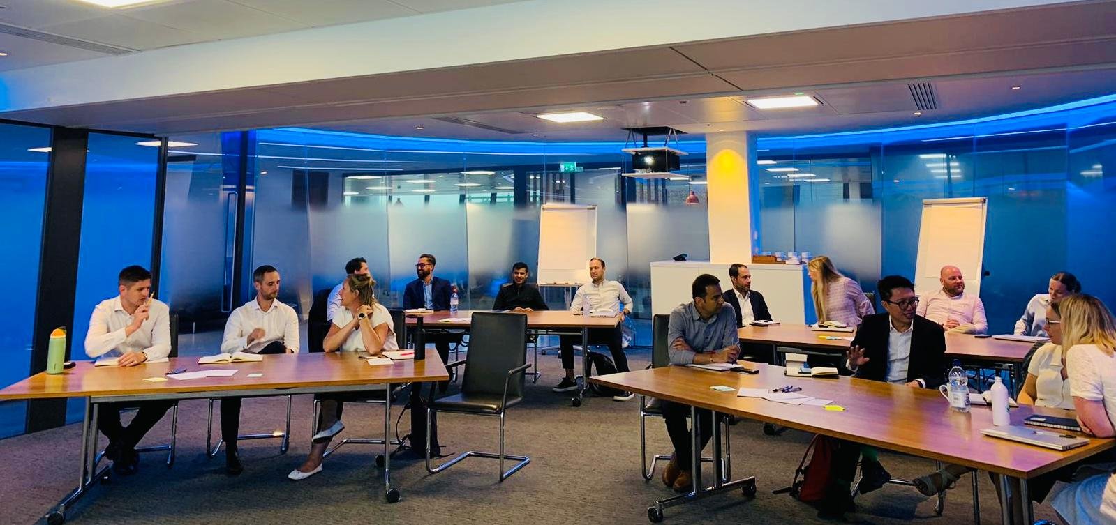 Bitesize management & leadership training courses | Delivered at your ...