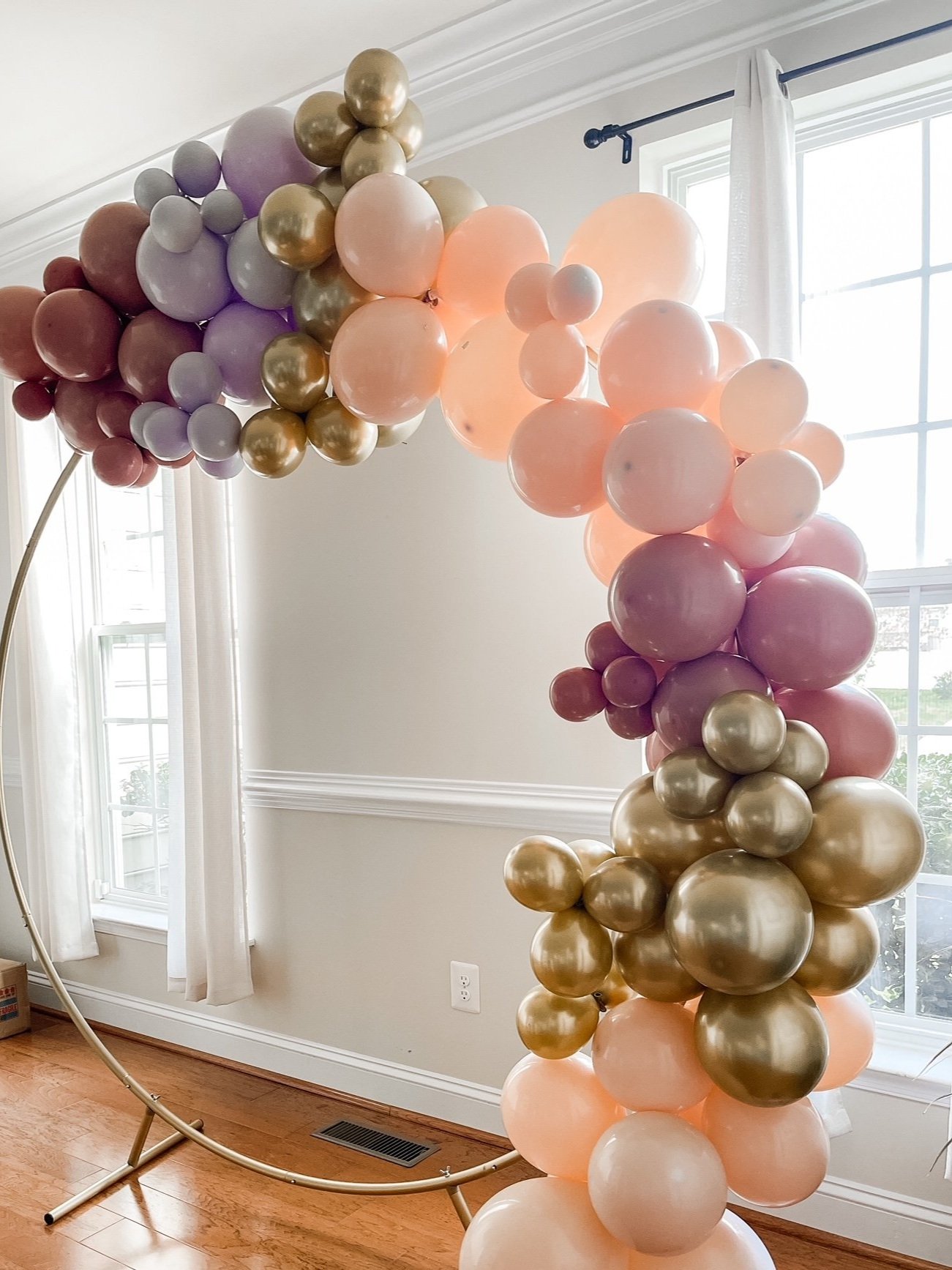 Custom Balloon Installation — Float. A Modern Balloon & Bounce Co.