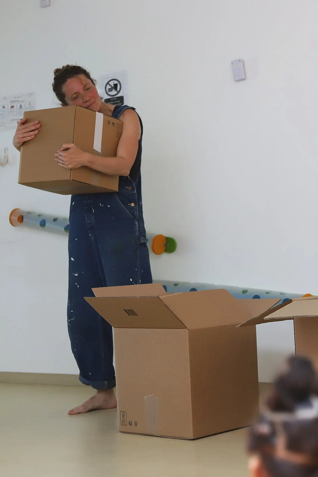 Mon Carton / My Cardboard Box