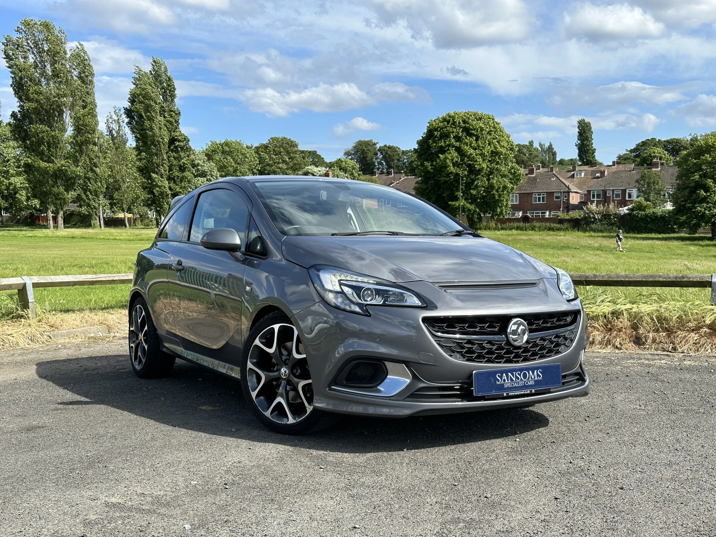 Sansom Specialist Cars - UK's New & Used Car Sourcing