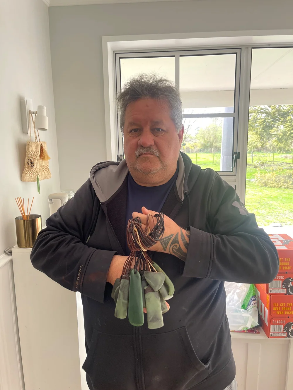 Master Māori Carver Revitalizing Whakairo Traditions: Ngā Toki a Fayne ...