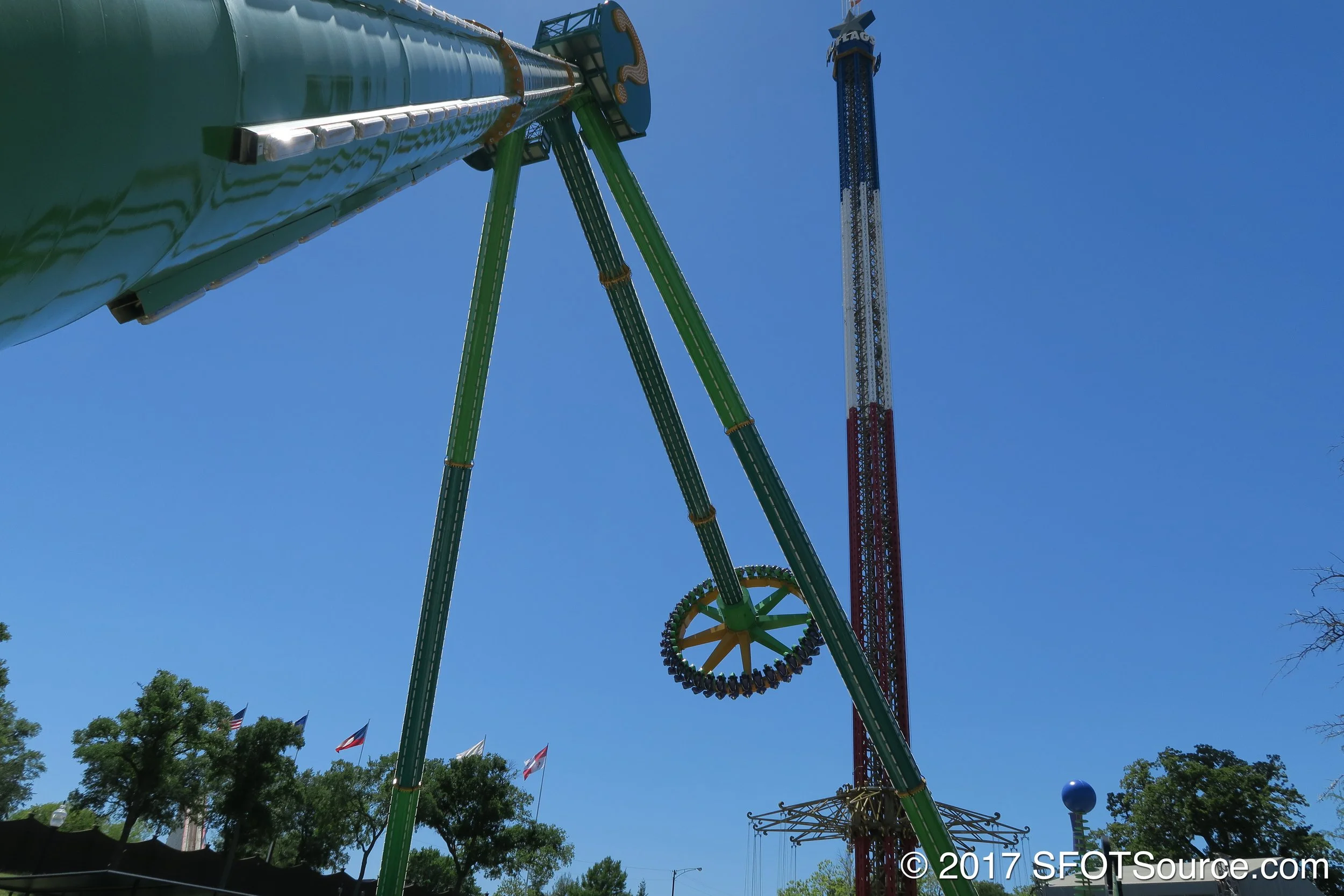 The Riddler Revenge | Six Flags Over Texas — SFOT Source