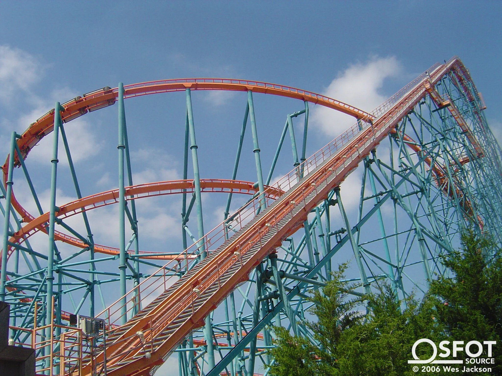 Titan | Six Flags Over Texas — SFOT Source