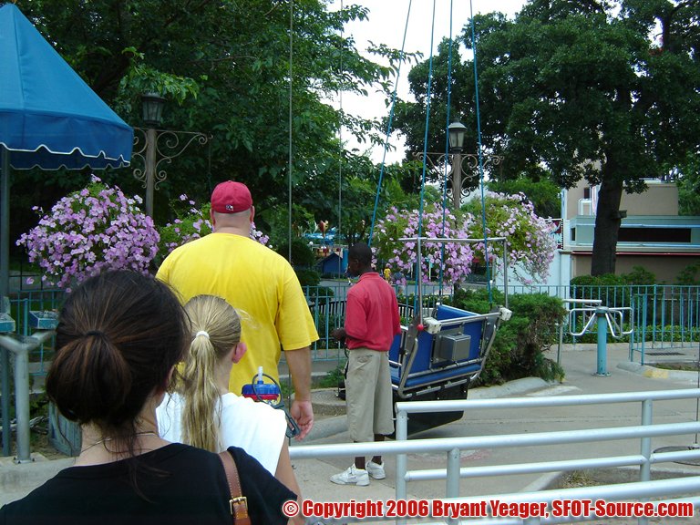 Texas Chute Out | Six Flags Over Texas — SFOT Source