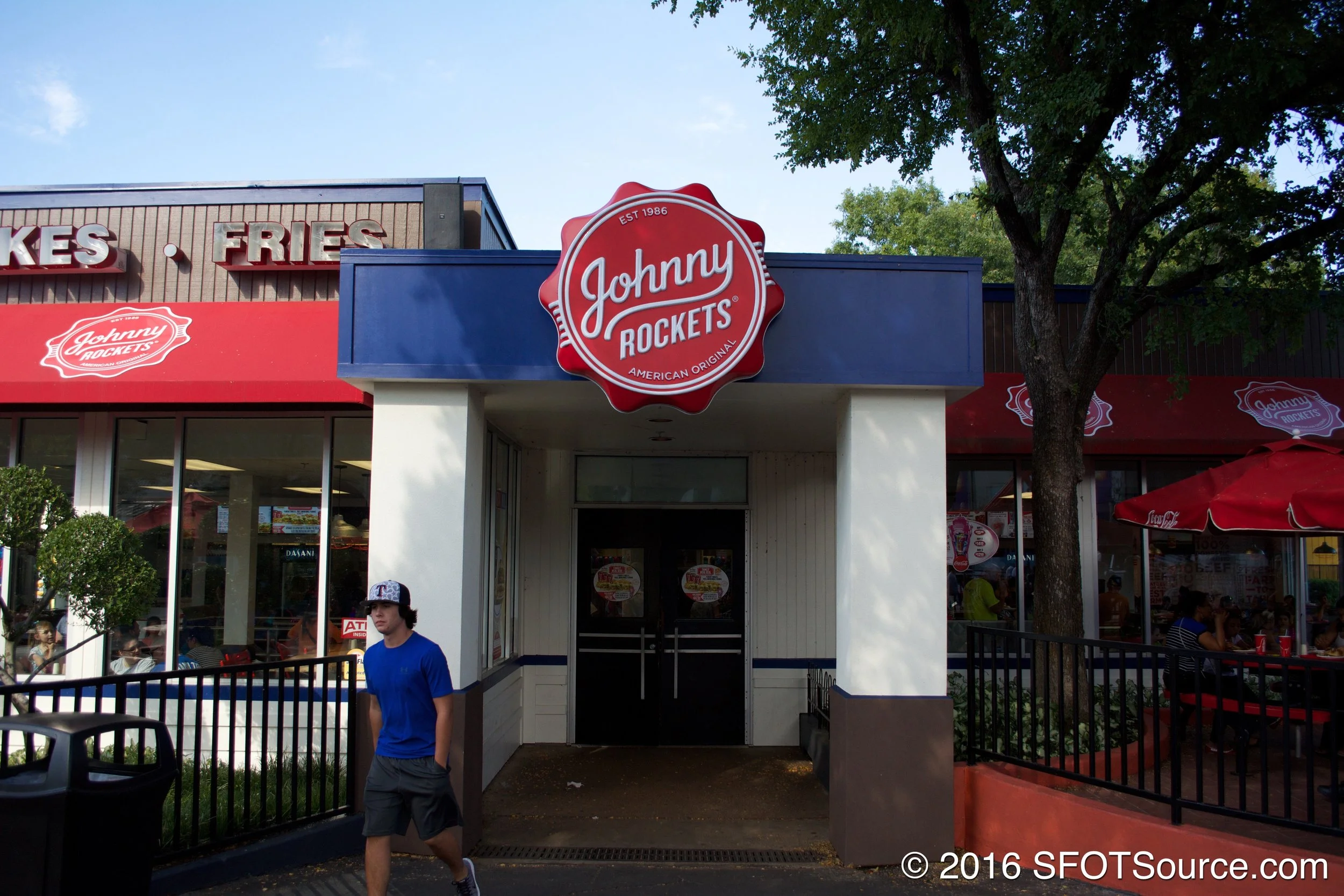 Johnny Rockets | Six Flags Over Texas