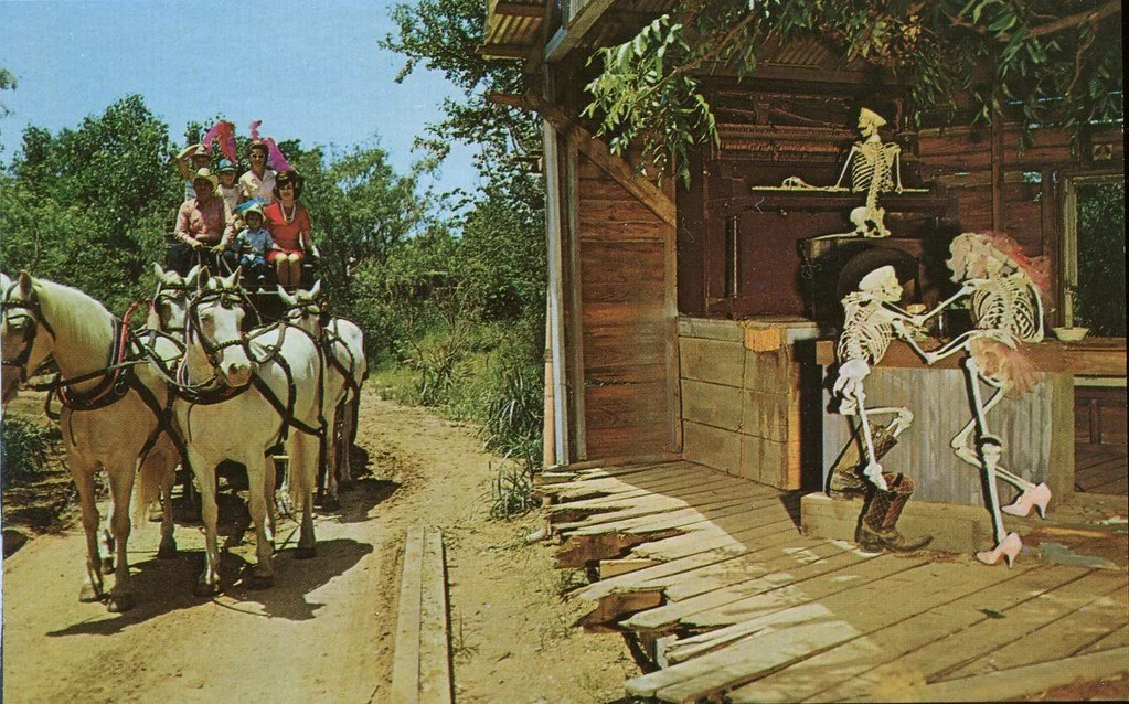 Past Attractions | Six Flags Over Texas - SFOT Source