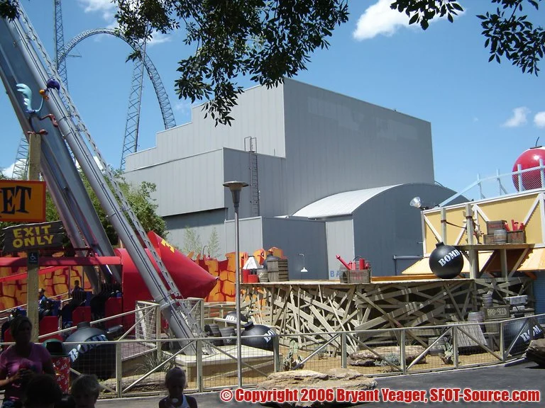 ACME Rock-n-Rocket | Six Flags Over Texas — SFOT Source