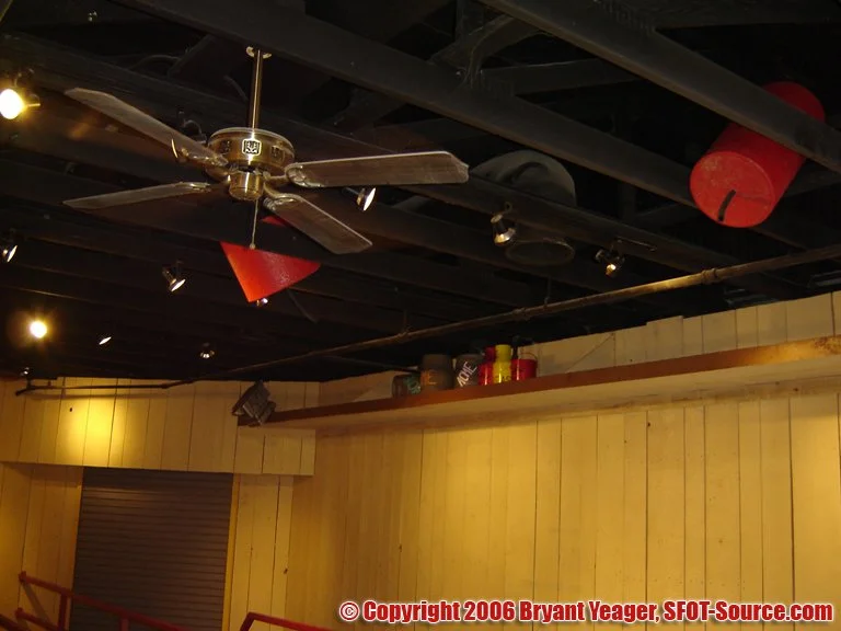 ACME Rock-n-Rocket Thrill Ride | Six Flags Over Texas