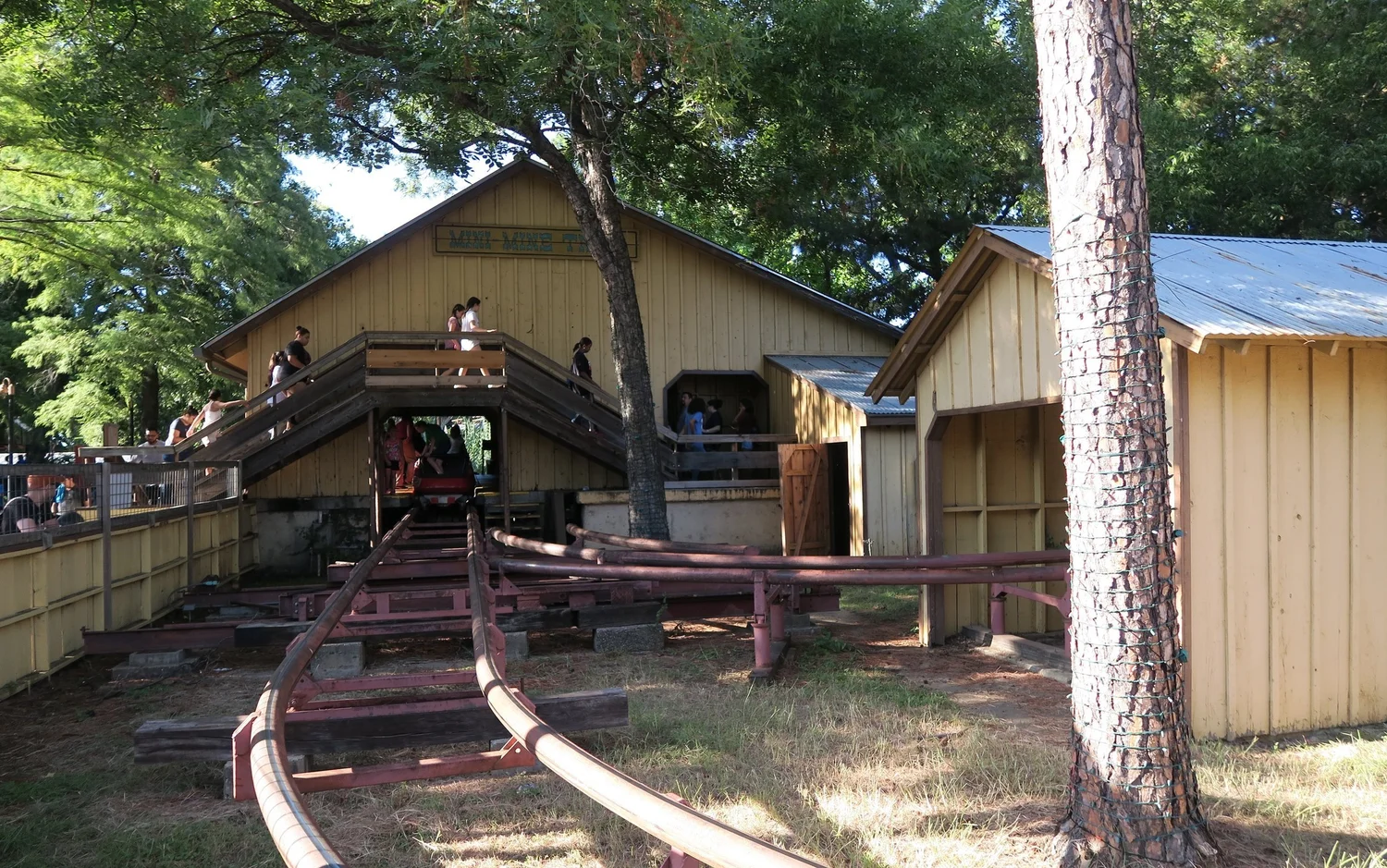 Mini Mine Train | Six Flags Over Texas — SFOT Source