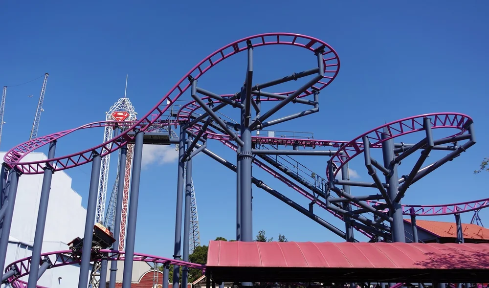 Pandemonium Roller Coaster | Six Flags Over Texas