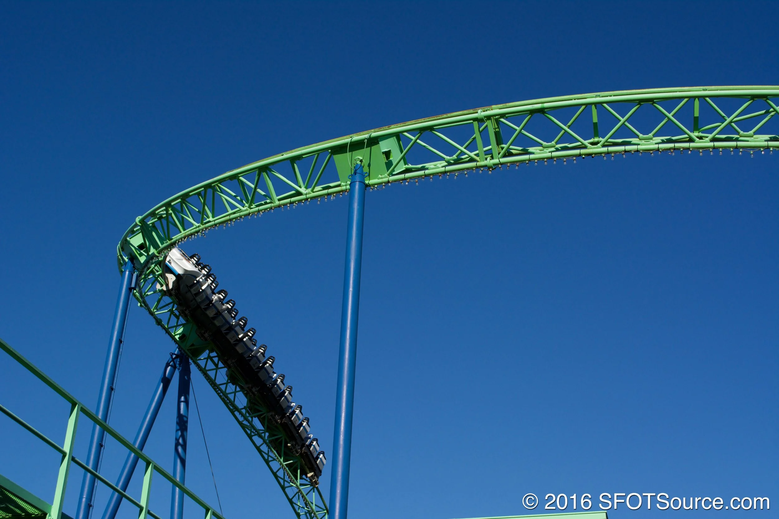 Shock Wave | Six Flags Over Texas — SFOT Source