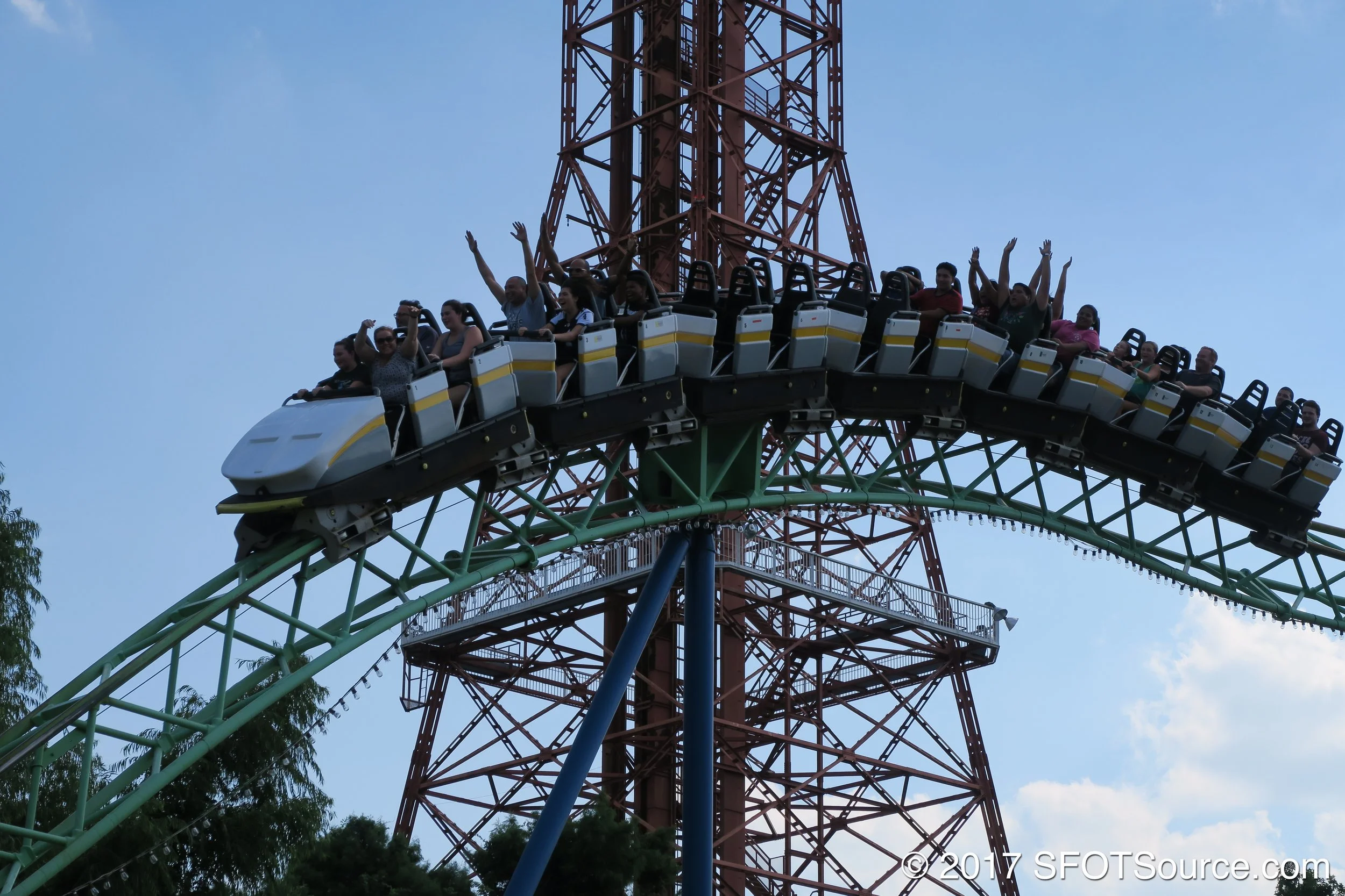 Shock Wave | Six Flags Over Texas — SFOT Source