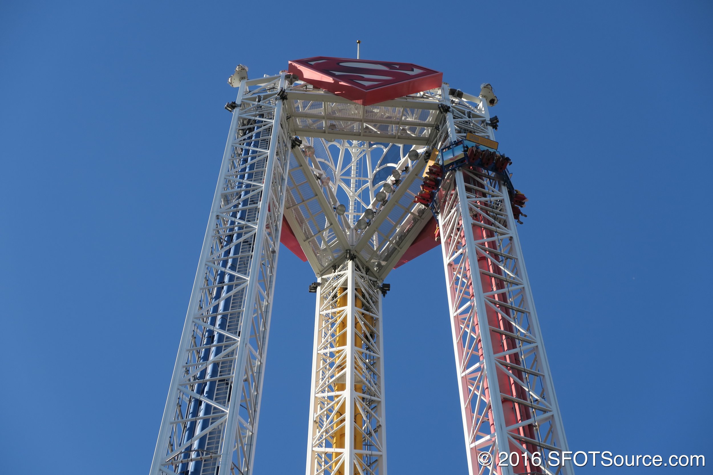 Superman: Tower of Power | Six Flags Over Texas — SFOT Source