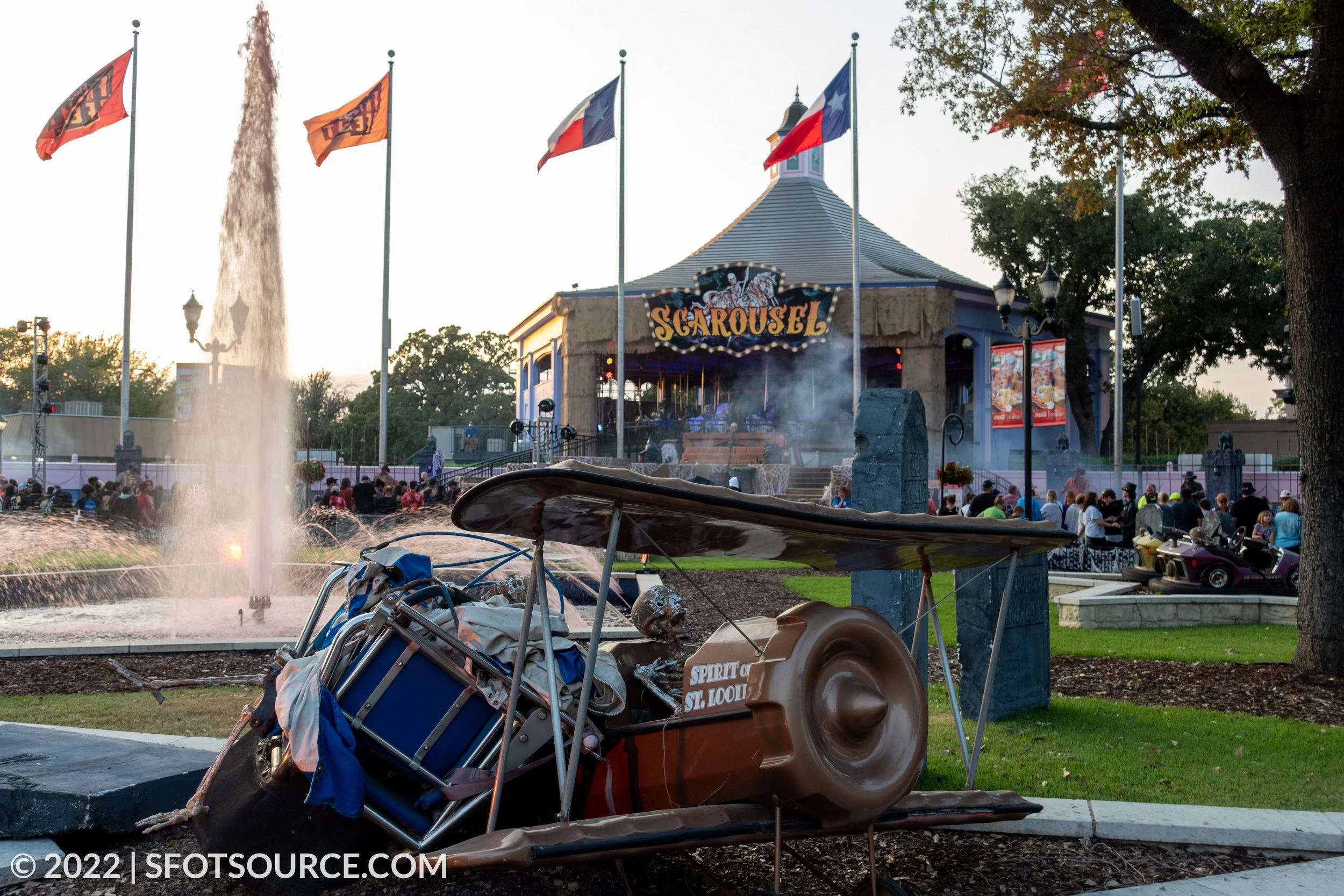 Fright Fest 2023 | Six Flags Over Texas — SFOT Source