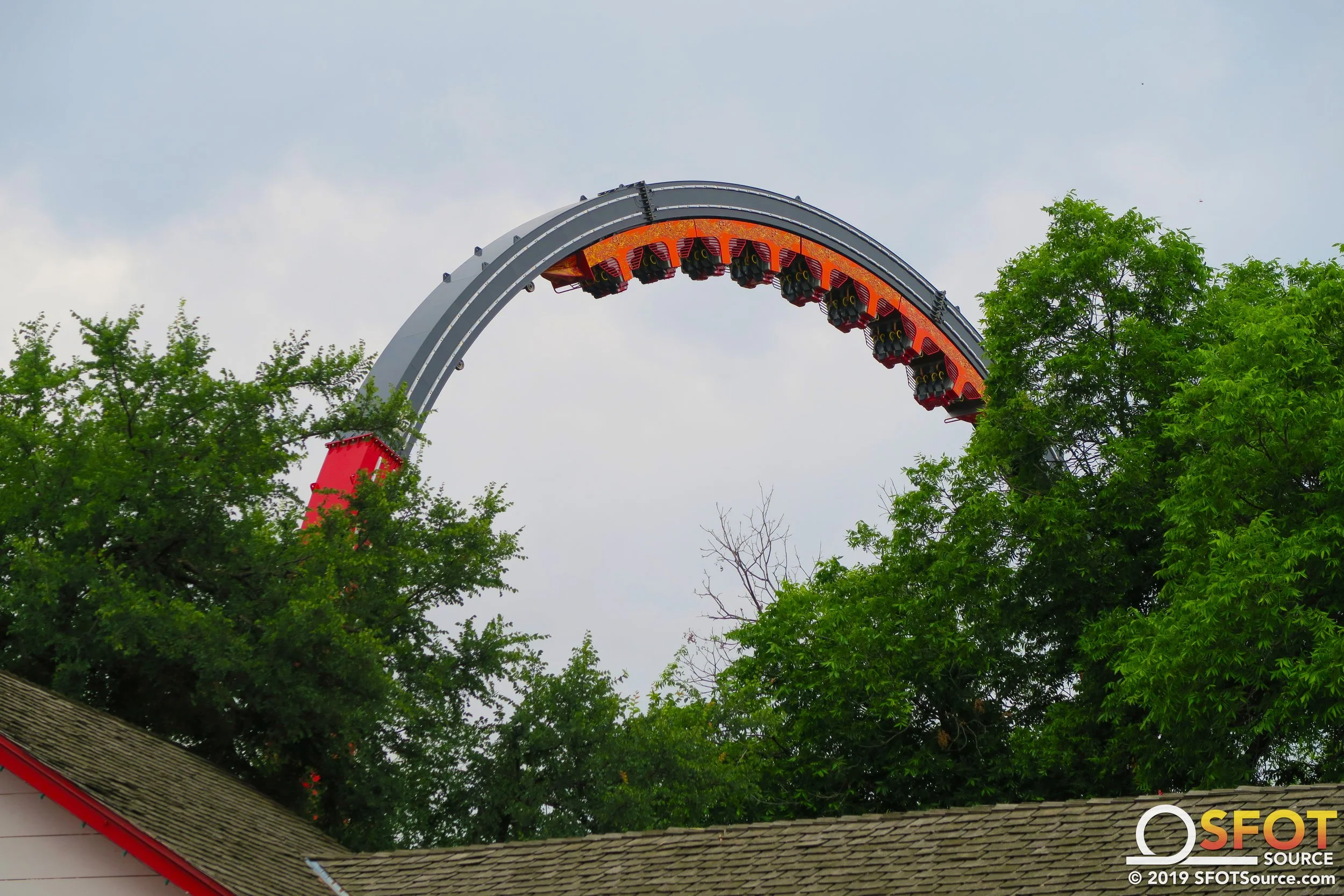 El Diablo Looping Thrill Ride | Six Flags Over Texas