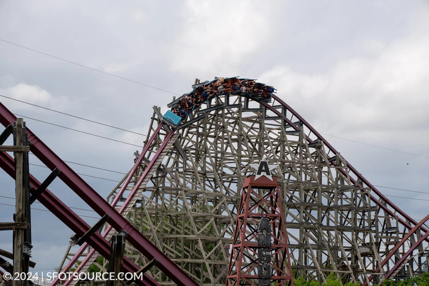 Roller Coasters & Rides | Six Flags Over Texas - SFOT Source