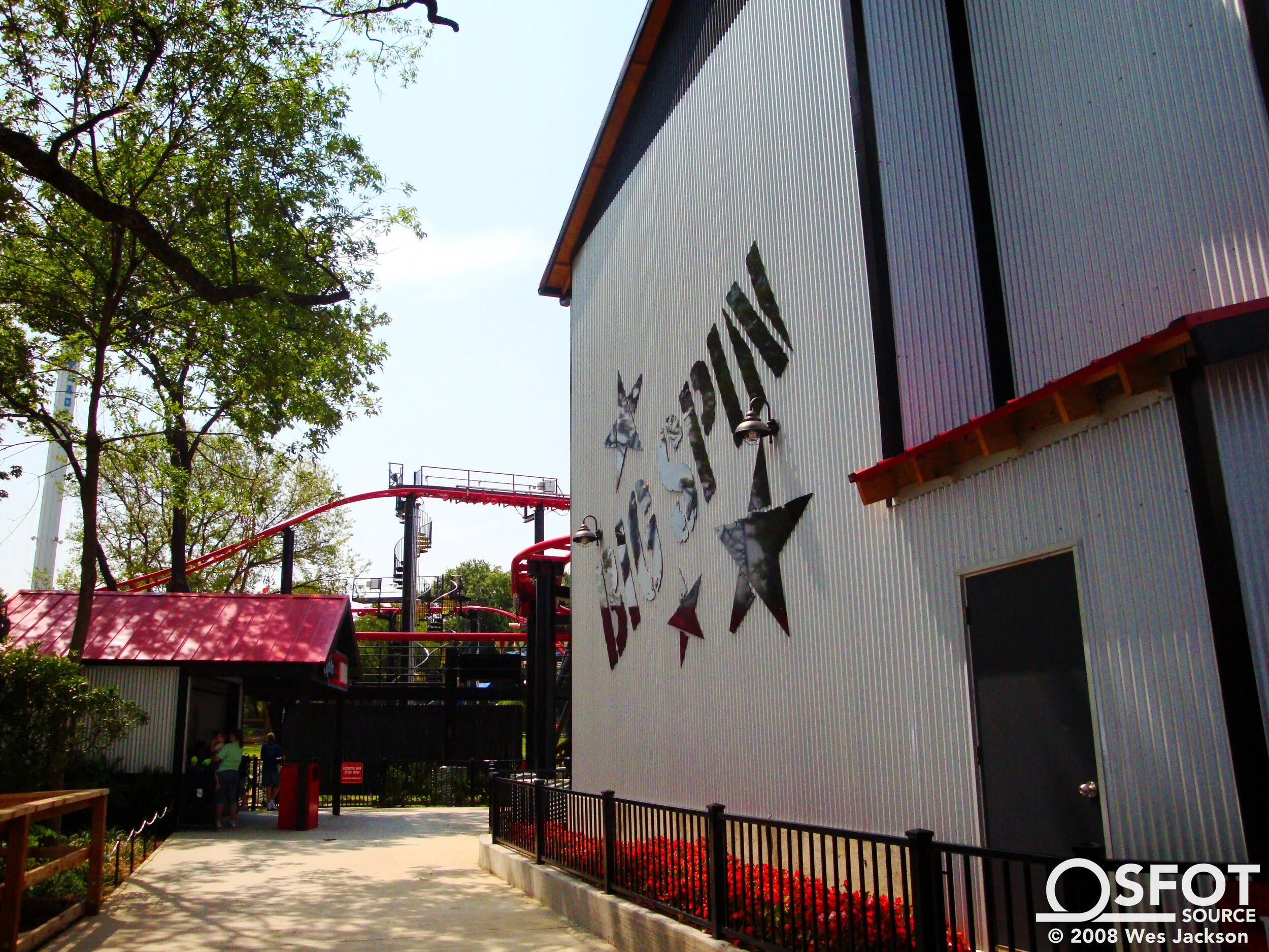 Pandemonium | Six Flags Over Texas — SFOT Source
