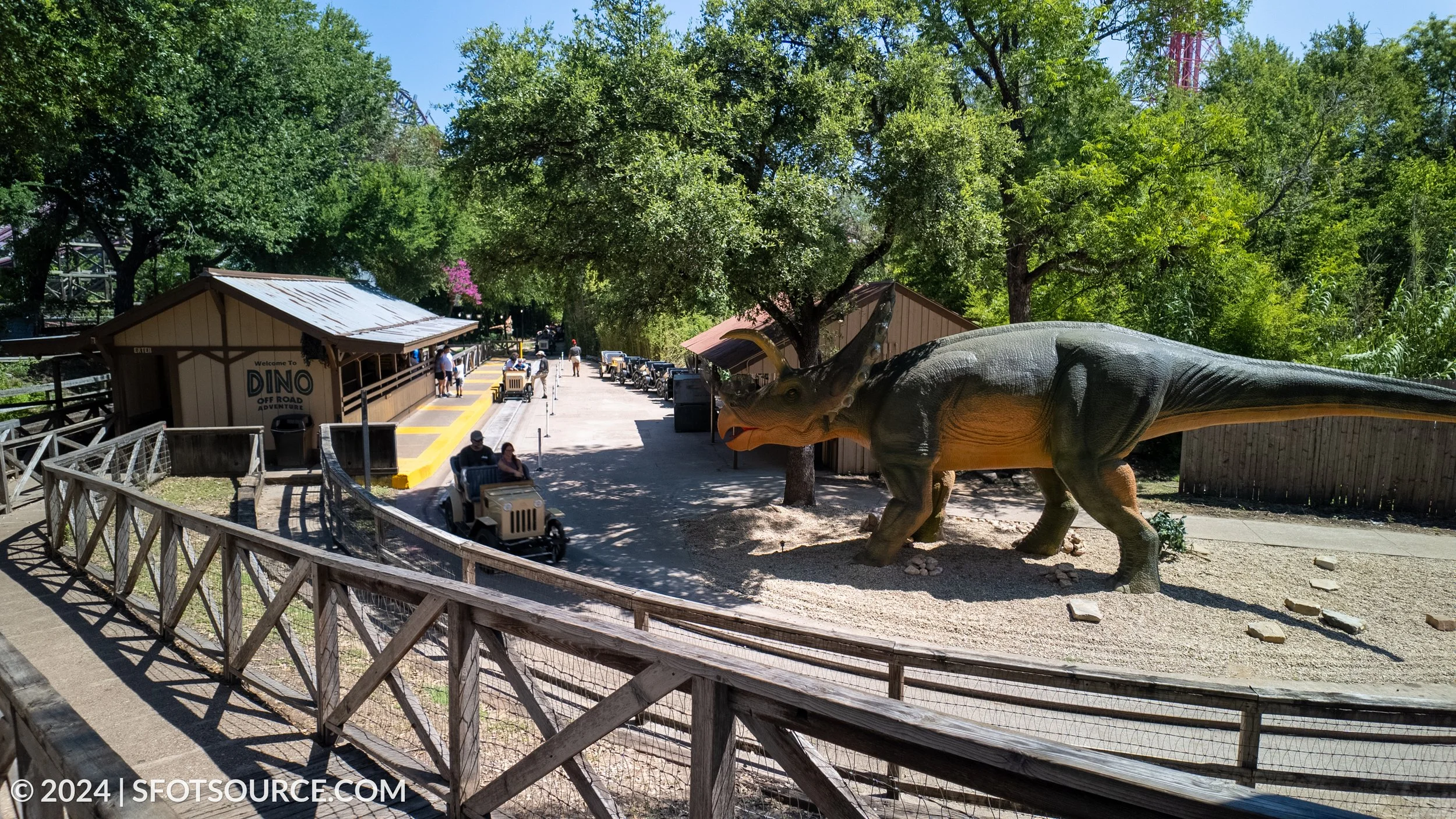 Dino Off Road Adventure Car Ride | Six Flags Over Texas
